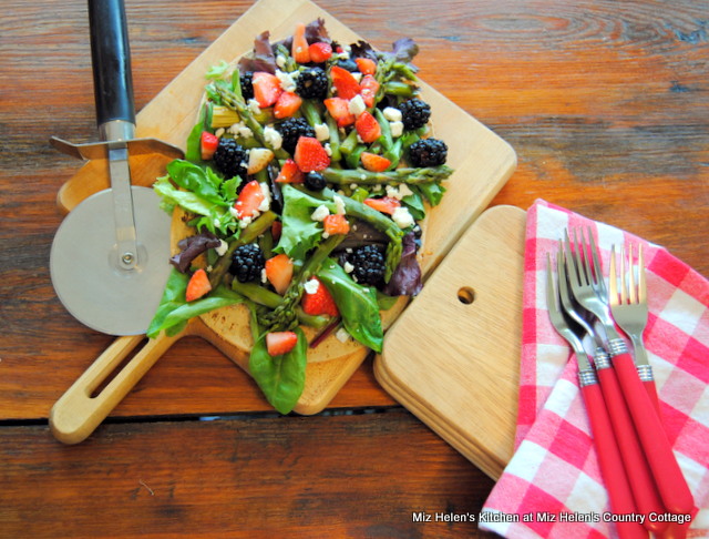 Asparagus and Berries Flatbread Salad