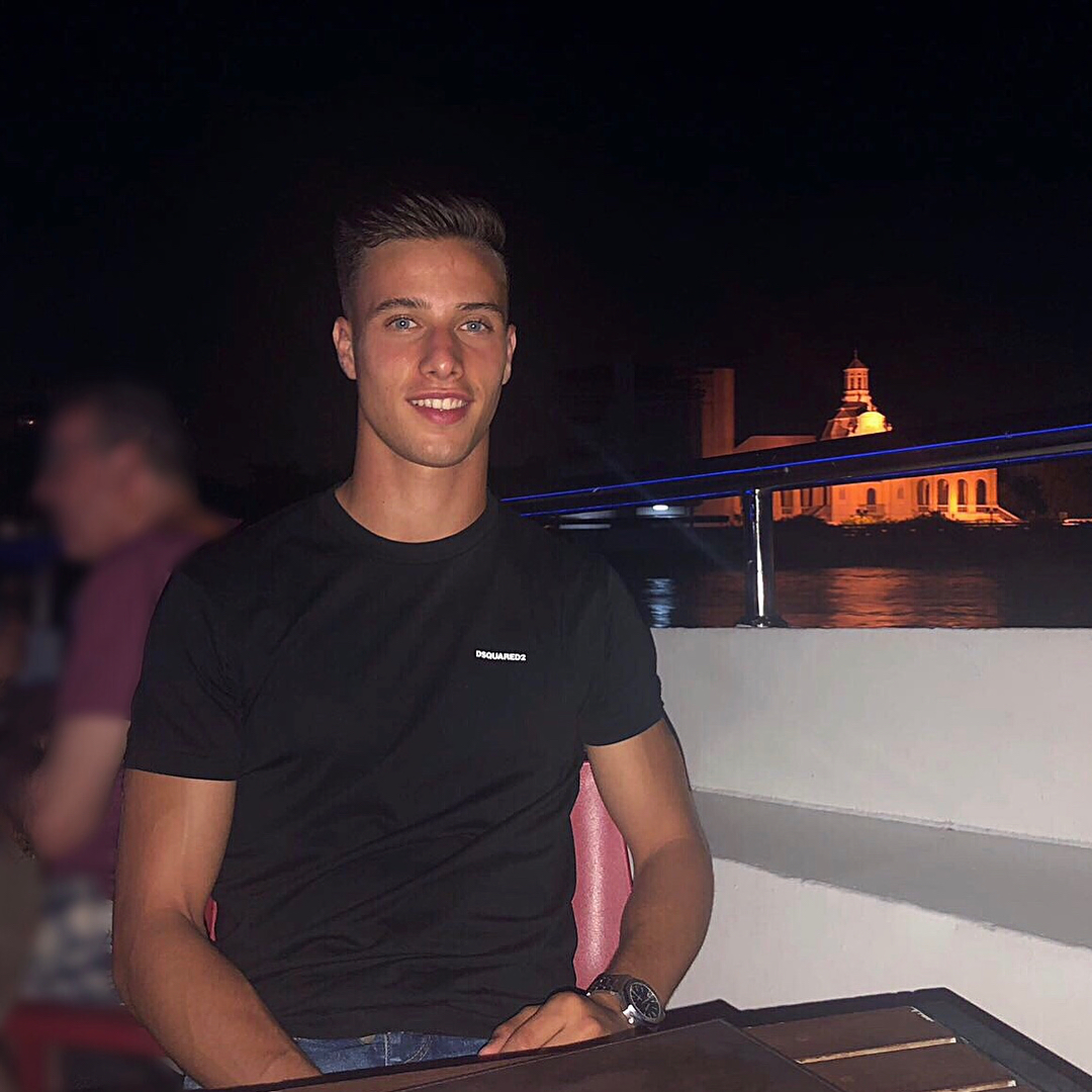 Javier Puado, futbolista español