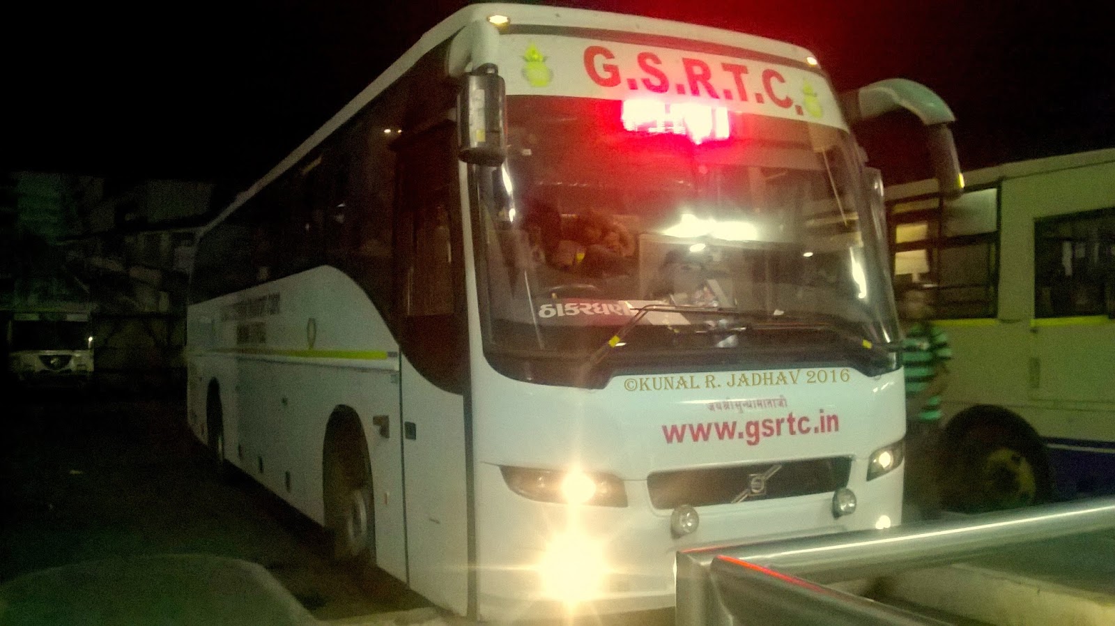 Gujarat St Volvo Bus Booking Online GSRTC Booked RedBus App - BersamaWisata