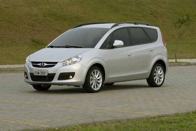 JAC oferece J6 a preço promocional de R$ 48.990