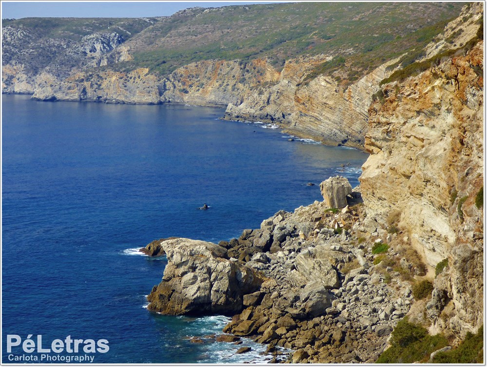 PéLetras: Parque Natural da Arrábida: Cova da Mijona e Praia do Inferno