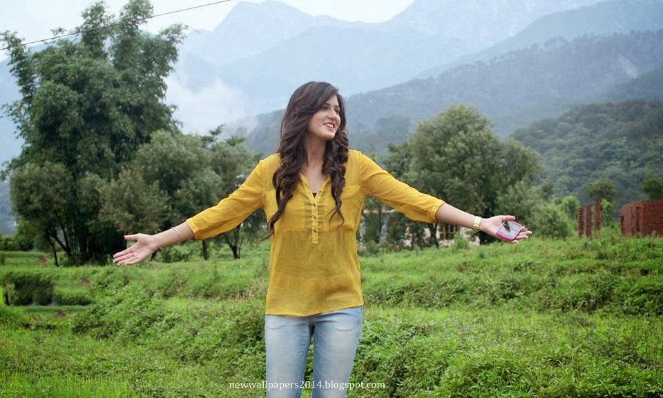 Majha India: Isha Rikhi Wallpapers - Isha Rikhi New Wallpapers