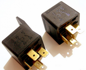 Fungsi dan Cara kerja Relay pada Kendaraan | Teknik Informasi Sepeda Motor