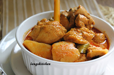 Kitchen Chaos: Chicken Curry 咖喱鸡