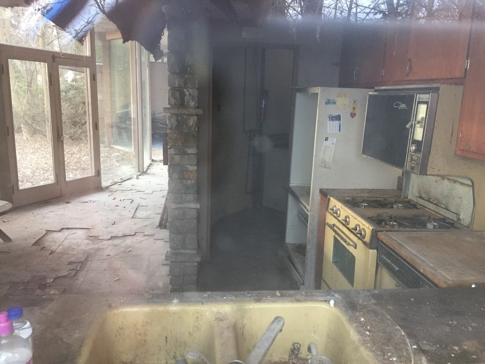 Mid Century Modern Milwaukee: Ray Prell 12260 N Lake Shore Drive - Mequon