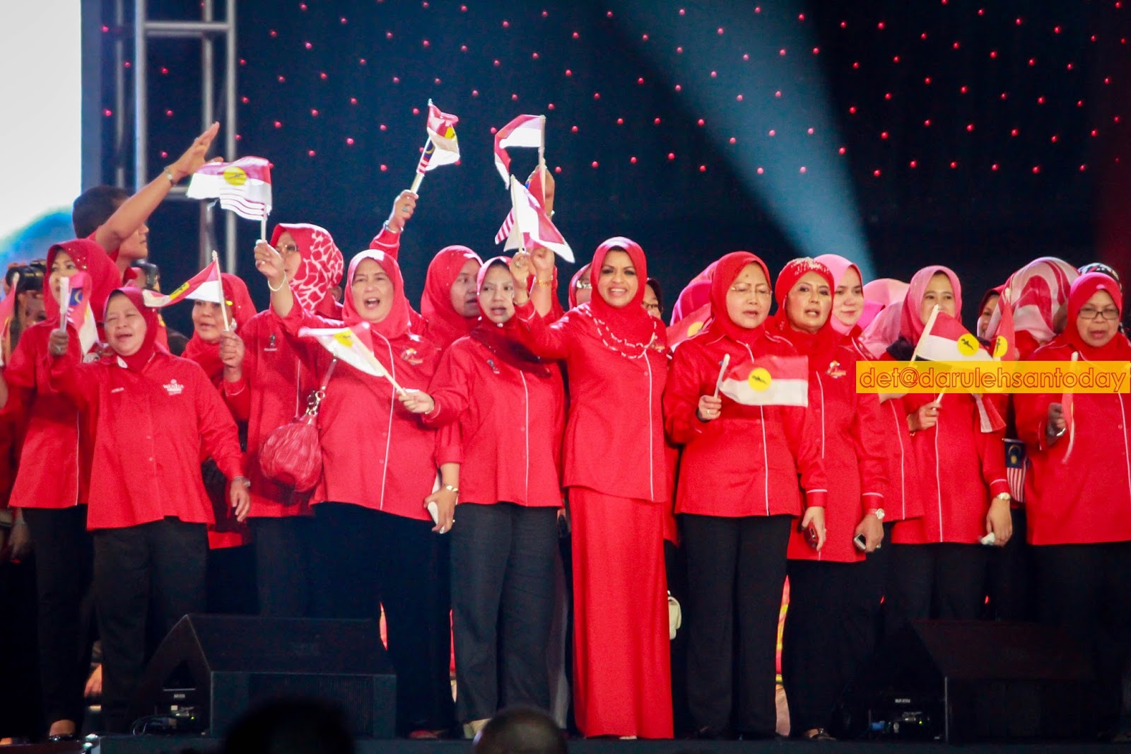 HAPPY BIRTHDAY UMNO KE 72.. Gambar Memori Ulang Tahun Umno.