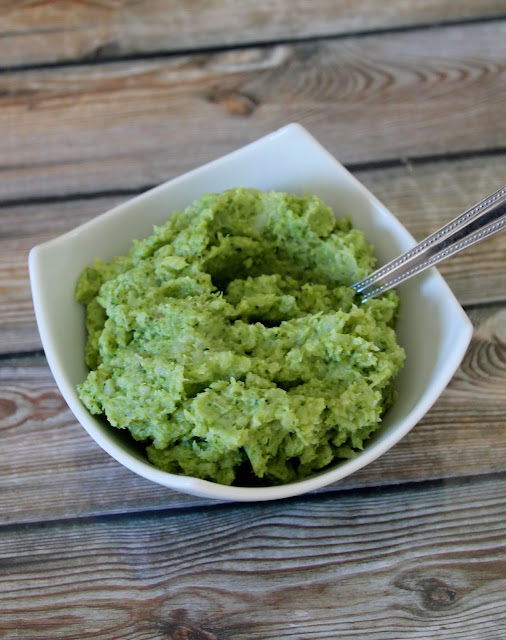 Purée brocolis-avocat