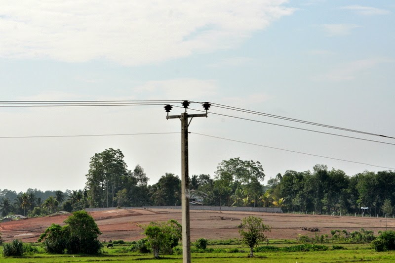 Images of Sri Lanka on blogspot.com: The 'Southern Highway' past ...