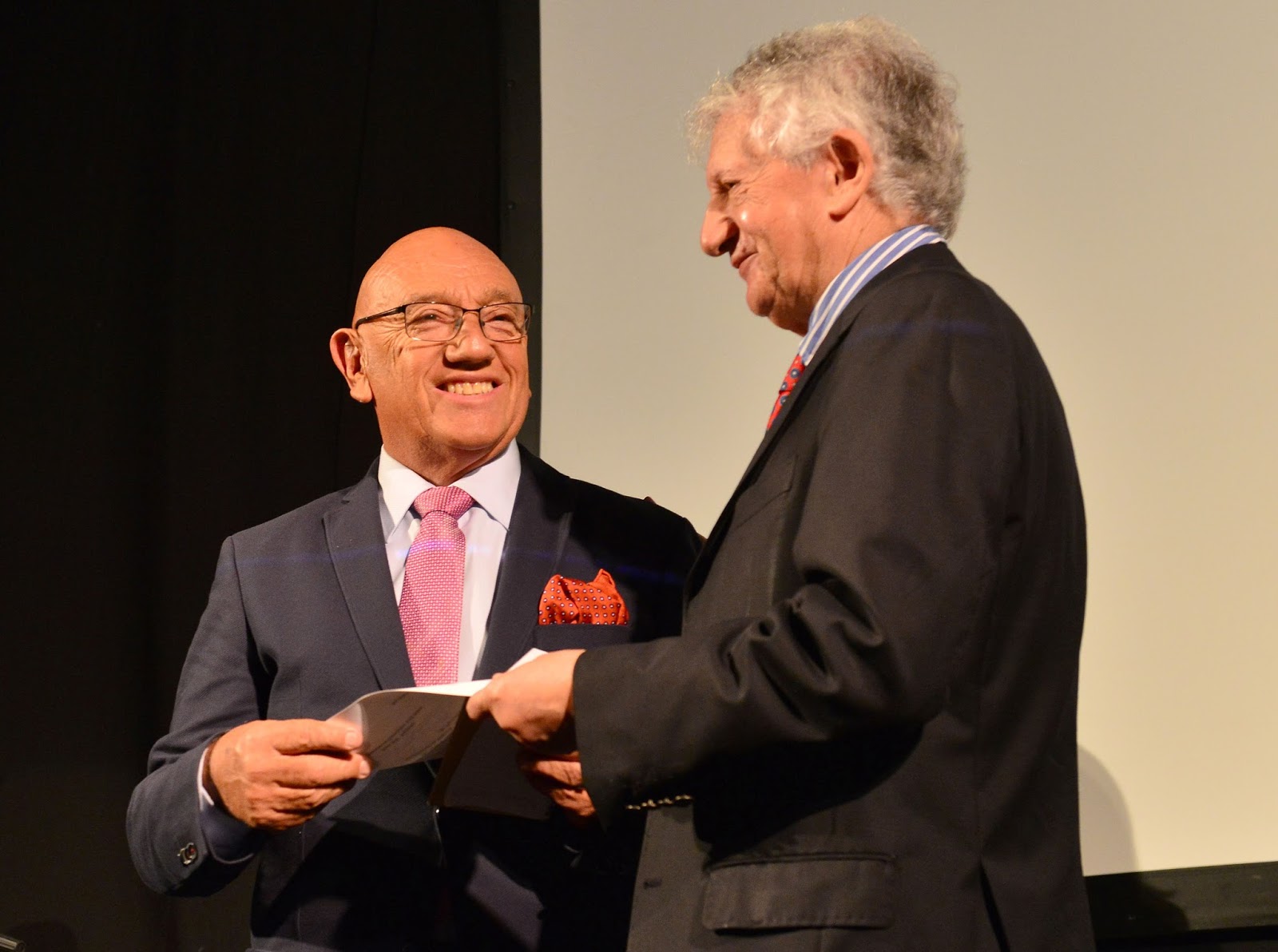 LHT - LICEO A-8 y LAM: PROMOCIÓN 1963