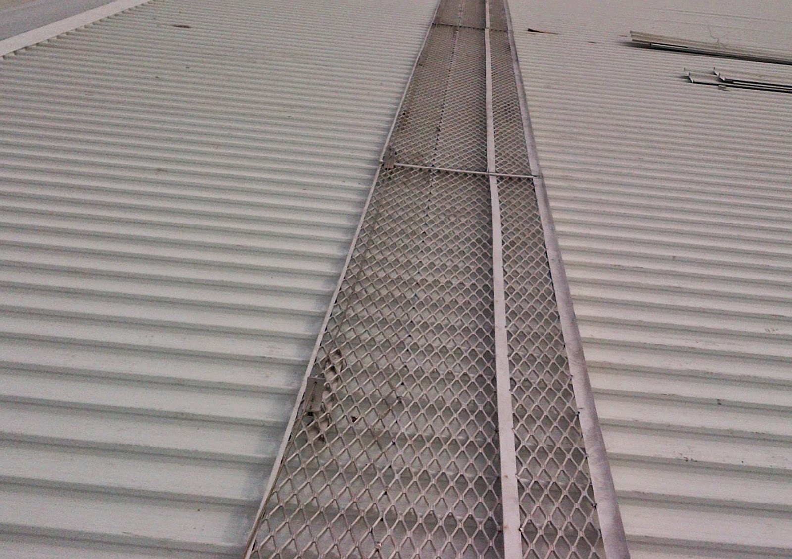 Ampliform / Alifab: Roof Grip Walkway System