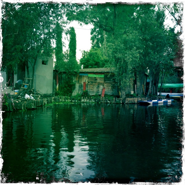 FLAVIA COMPANY flavia.company@gmail.com : EN UNA TRAJINERA, EN ...