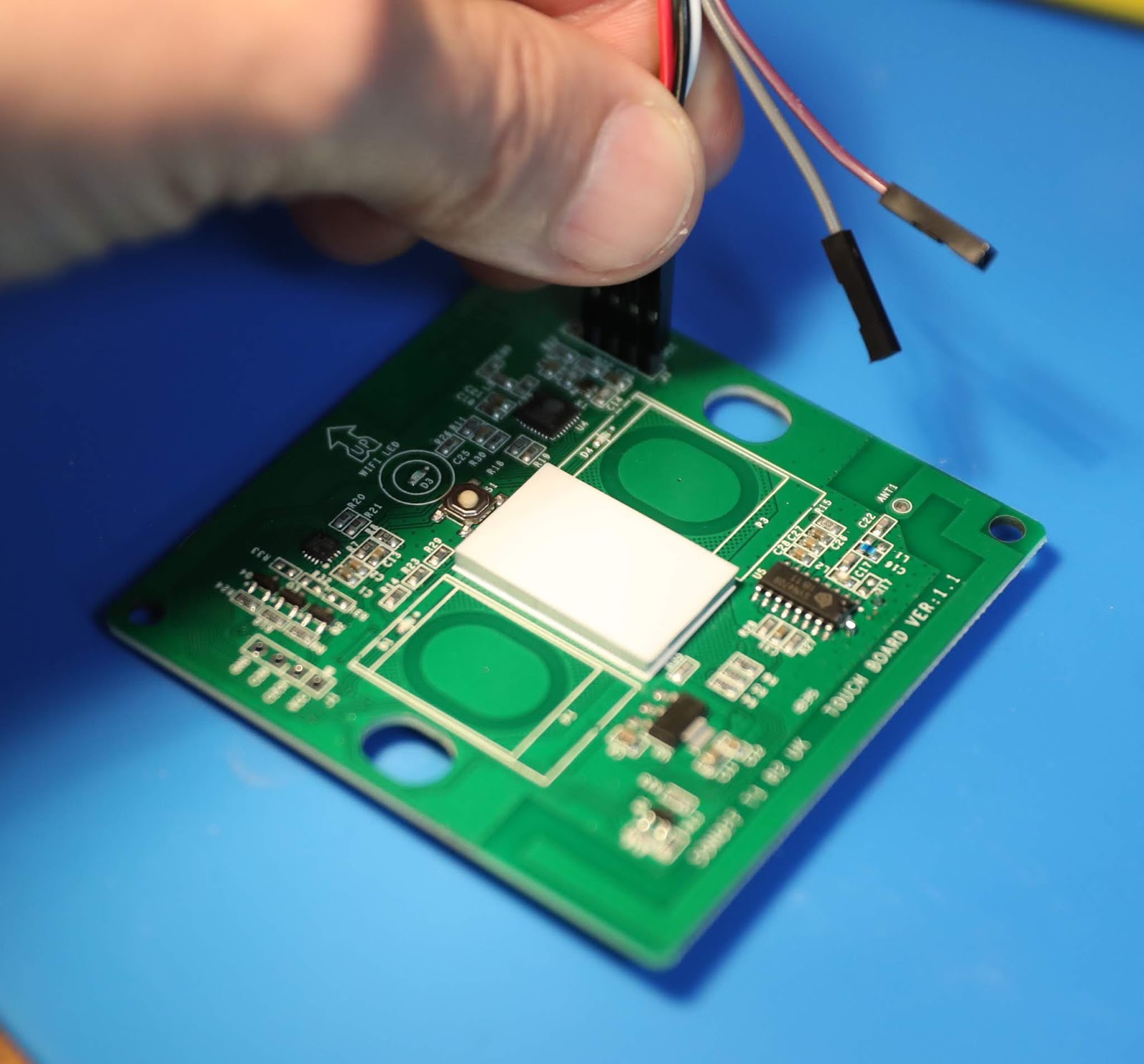 RevK®'s ramblings: Reprogramming a light switch