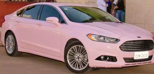 Marina Barcelos: Carros Rosa MK no Brasil e no Mundo