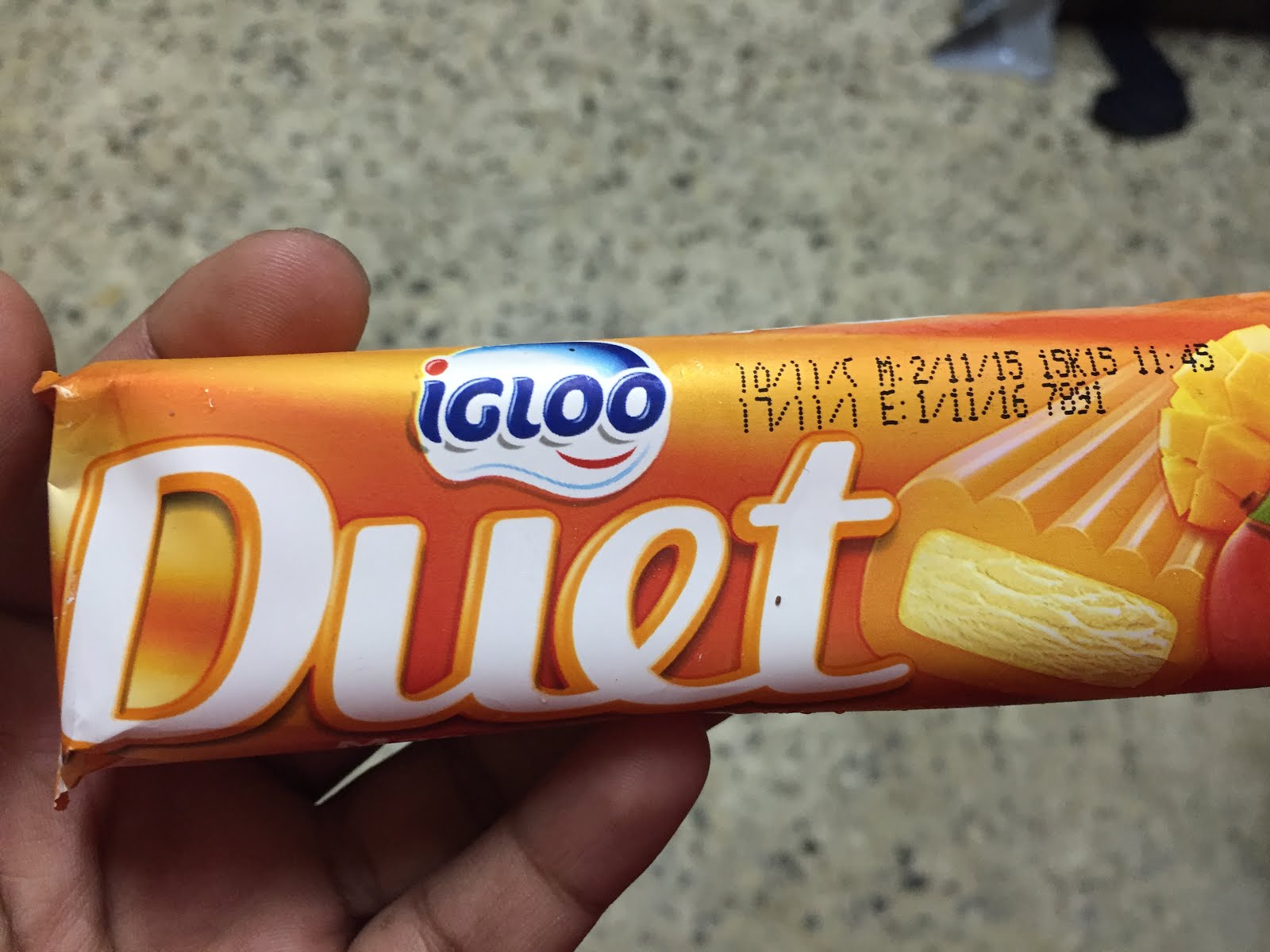 Igloo DUET Mango and vanilla ice cream