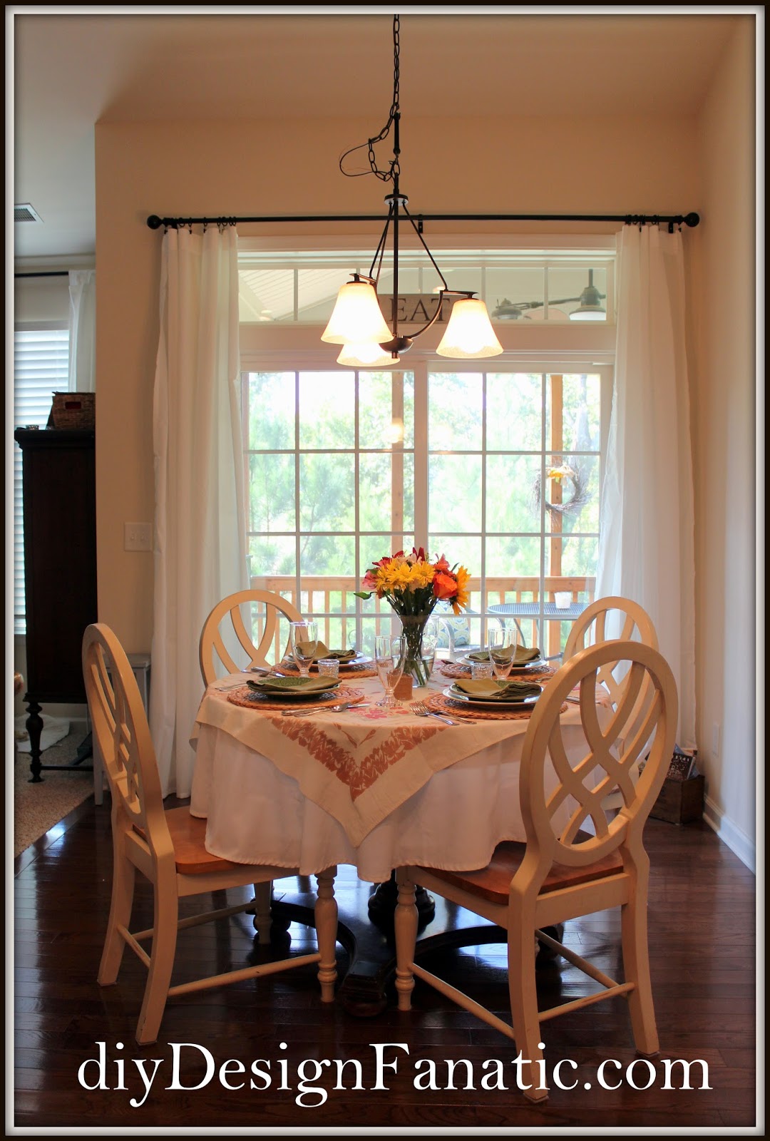 Sorry for the rabbit trail... back to the fall tablescape...