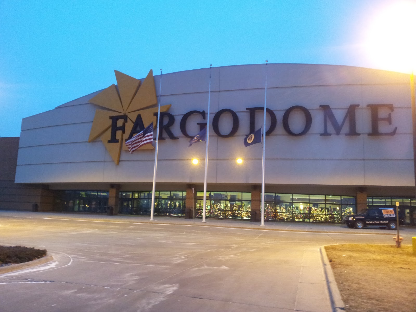 Behind the Mic: Photo blog: My trip to North Dakota