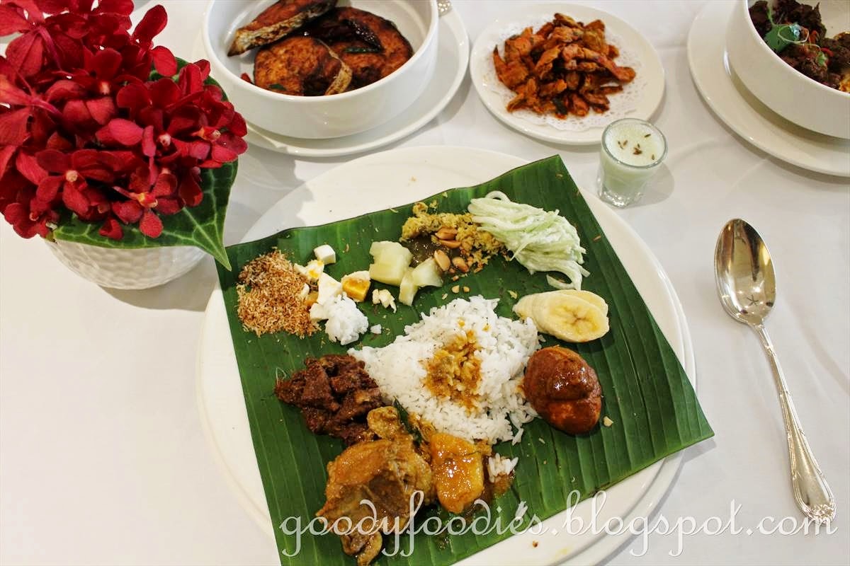 GoodyFoodies: Sunday Curry Tiffin Lunch @ Colonial Cafe, The Majestic ...