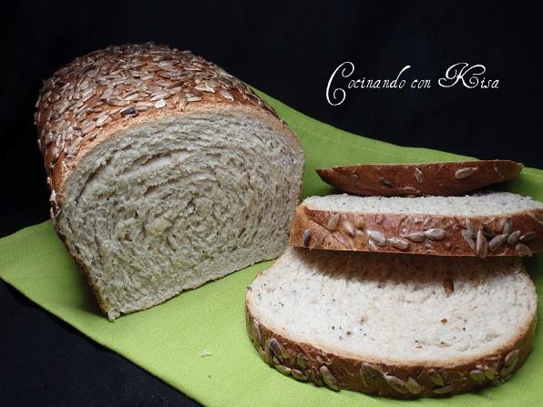 Cocinando con Kisa: Pan de semillas (kitchenAid y horno tradicional)