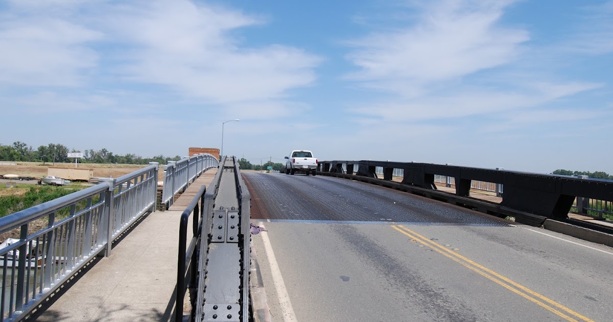 Bridge of the Week: Movable Bridges - Knights Landing Bridge (2)