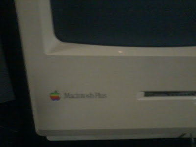 É da sua época?: [1990] Macintosh Plus