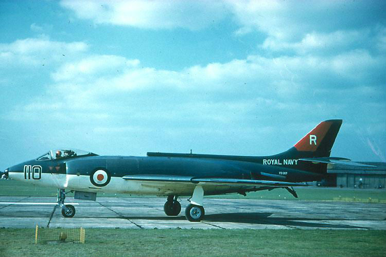 Retro Plane Spotting with Uncle Roger: Supermarine Scimitar