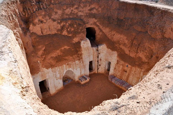 Les Maisons Troglodyte de Matmata - Tunisie Voyage et Loisir