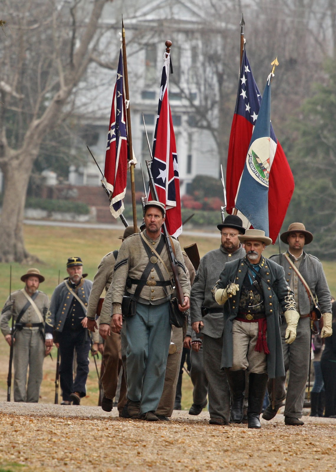 Living in Dangerous Wonder: Embracing the Adventures of Life: Crossing ...