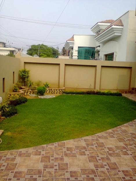 Johar Town Pictures - Pakistan in Photos