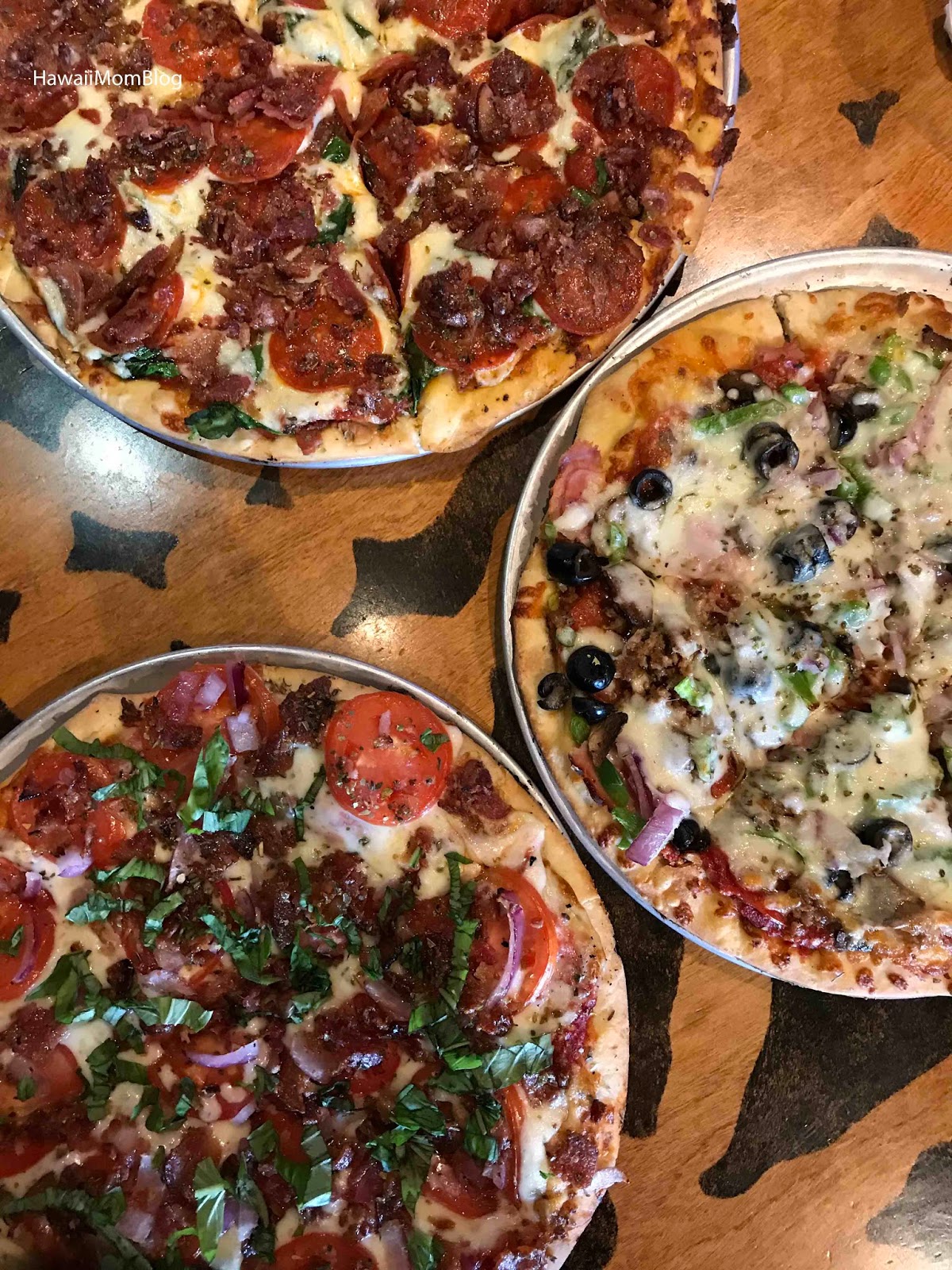 Hawaii Mom Blog: Visit Indianapolis: Bazbeaux Pizza