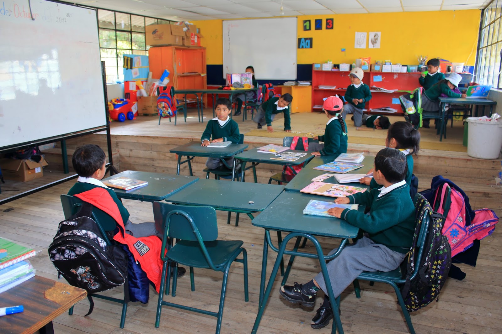 ECOTRAVELER ECUADOR IS WORKING WITH AND FOR THE LOCAL COMMUNITY!!