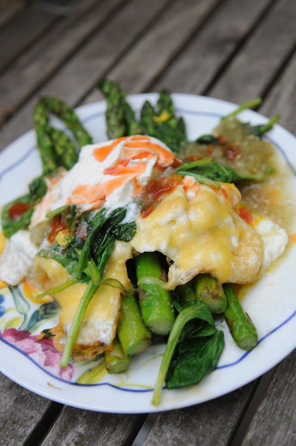 Food & Home Recipe: Gouda Fried Spinach Eggs & Lemon Asparagus | The ...