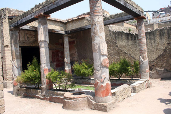 DOMVS ROMANA: Atrio, centro activo del hogar romano