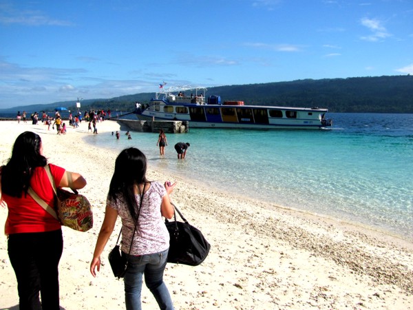 Isla Reta Beach Resort - Samal, Sta. Cruz, Talicud, Igacos | Davao Delights