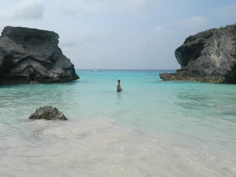 How far are the pink sand beaches from bermuda dockyard - Trending Simple