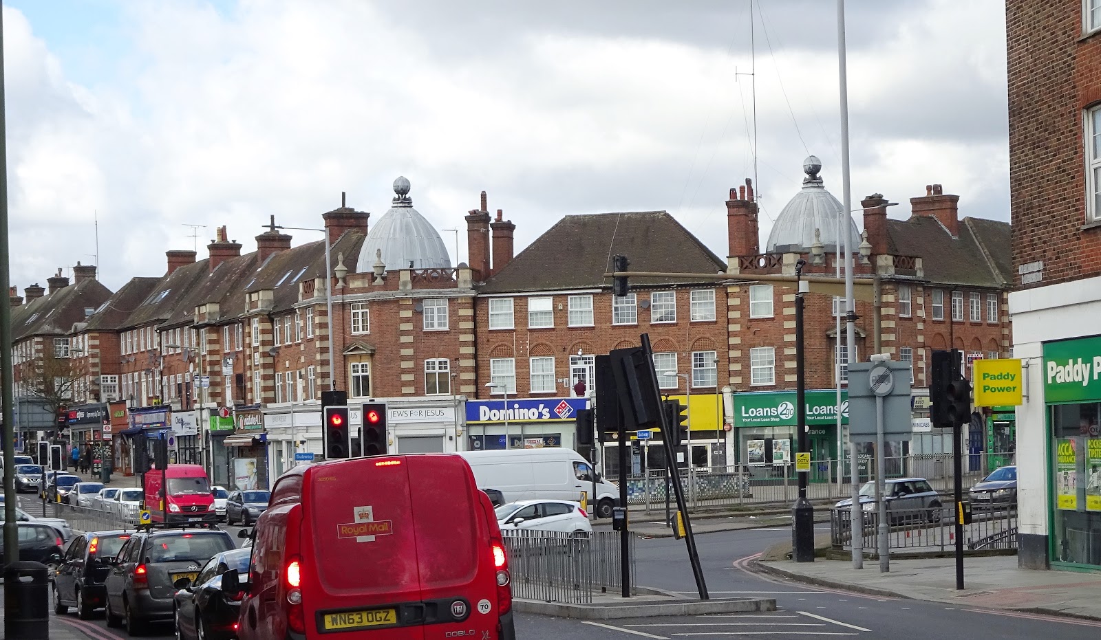 London Underground Towns: Hendon Central
