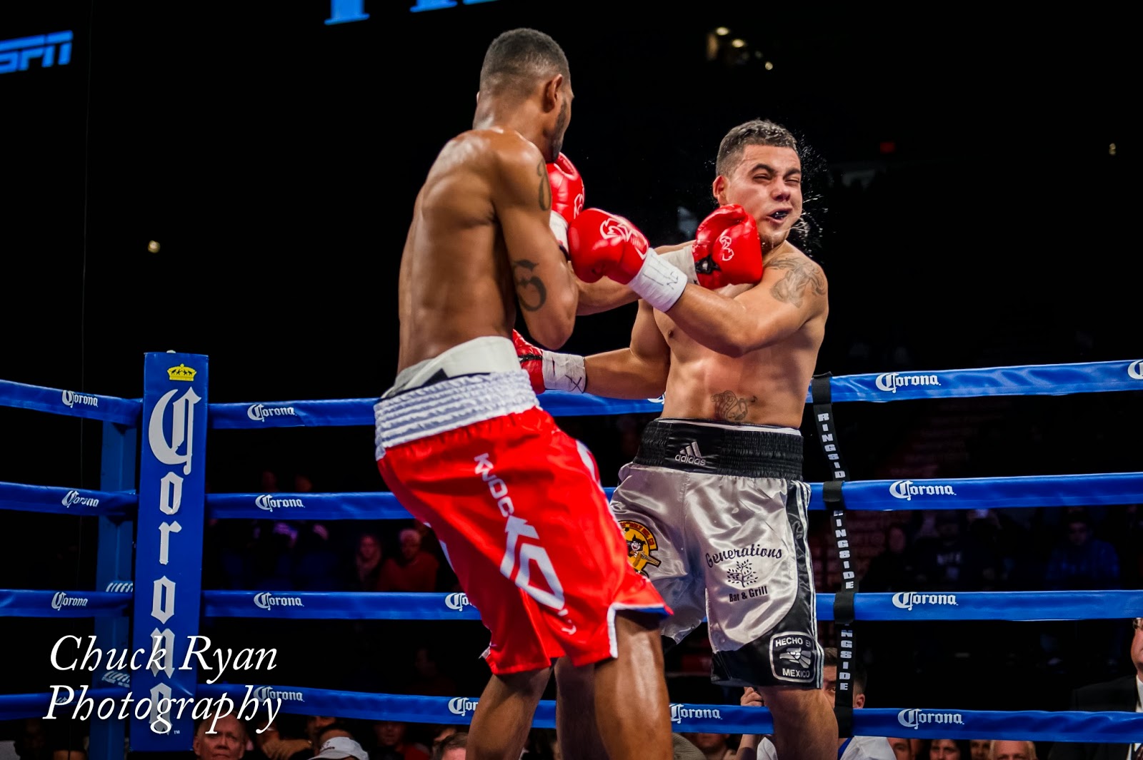 CIIcanoe...: ESPN Friday Night Fights at the Target Center ...
