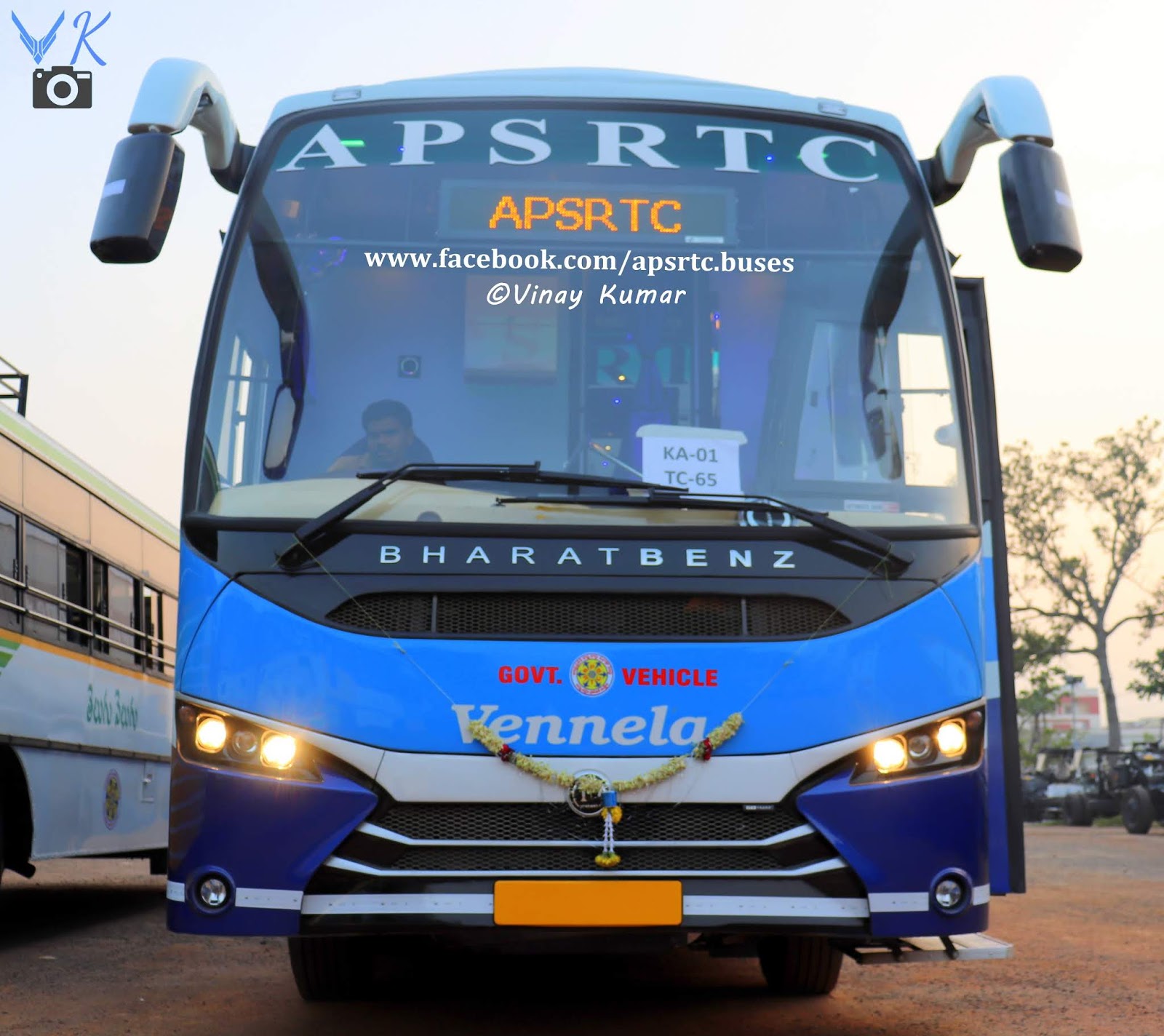 APSRTC NEW VENNELA AC SLEEPER BHARAT BENZ BUS