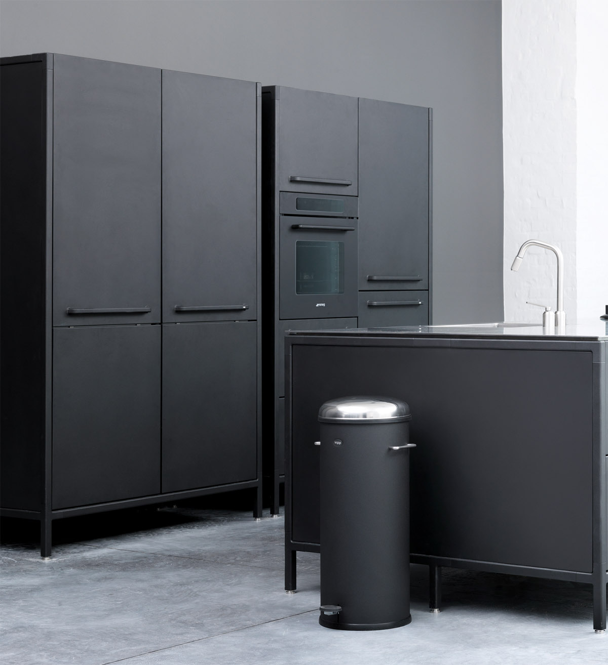 If It's Hip, It's Here (Archives): Vipp Is Really Cookin'. The New Vipp ...