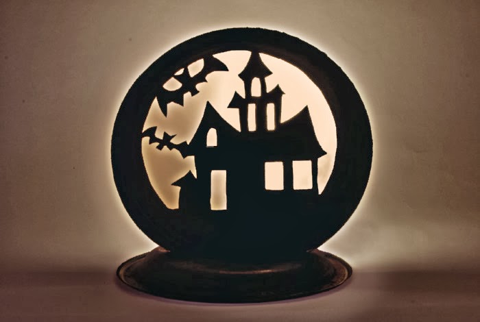 Paper Plate Lanterns | Munchkins and Mayhem