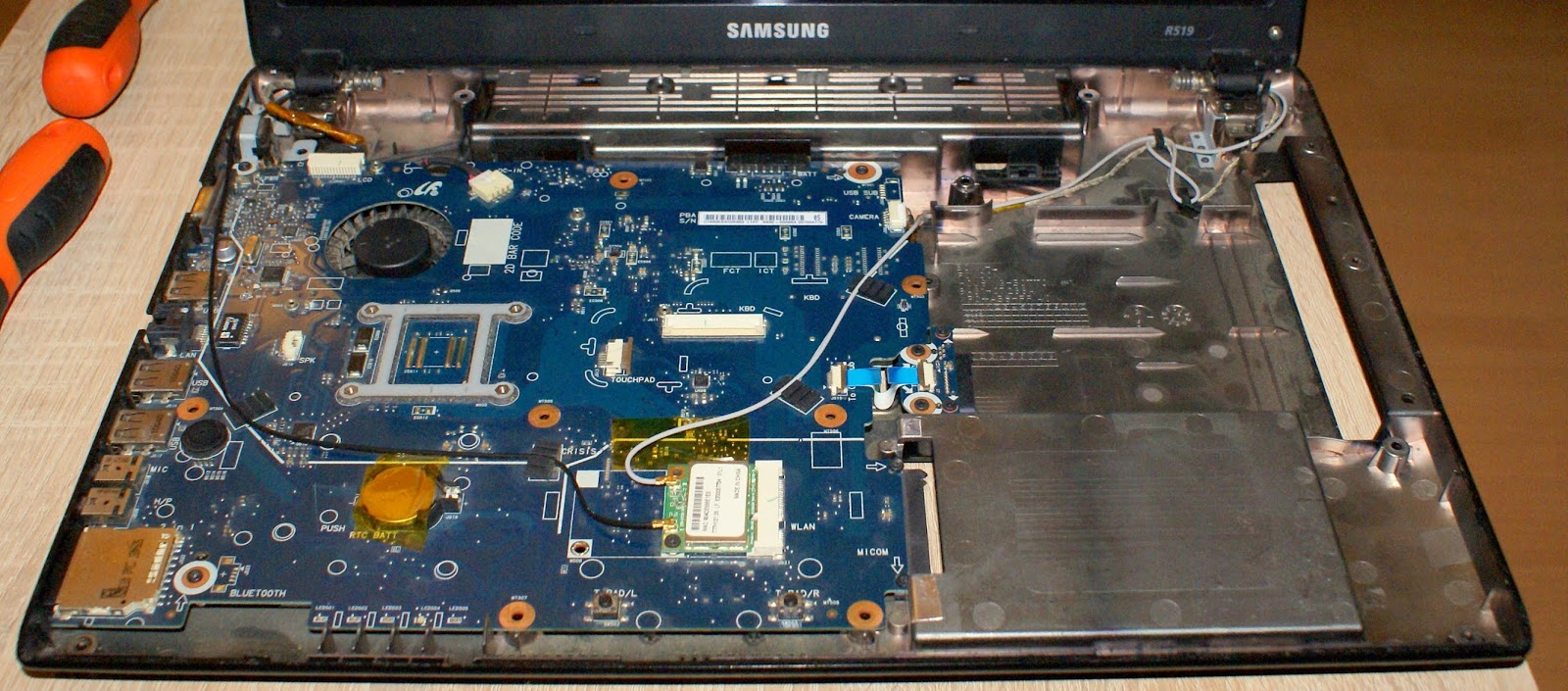 C:\> CoolPCUser - Custom builds and OC: Swapping CPU in Samsung R519 ...