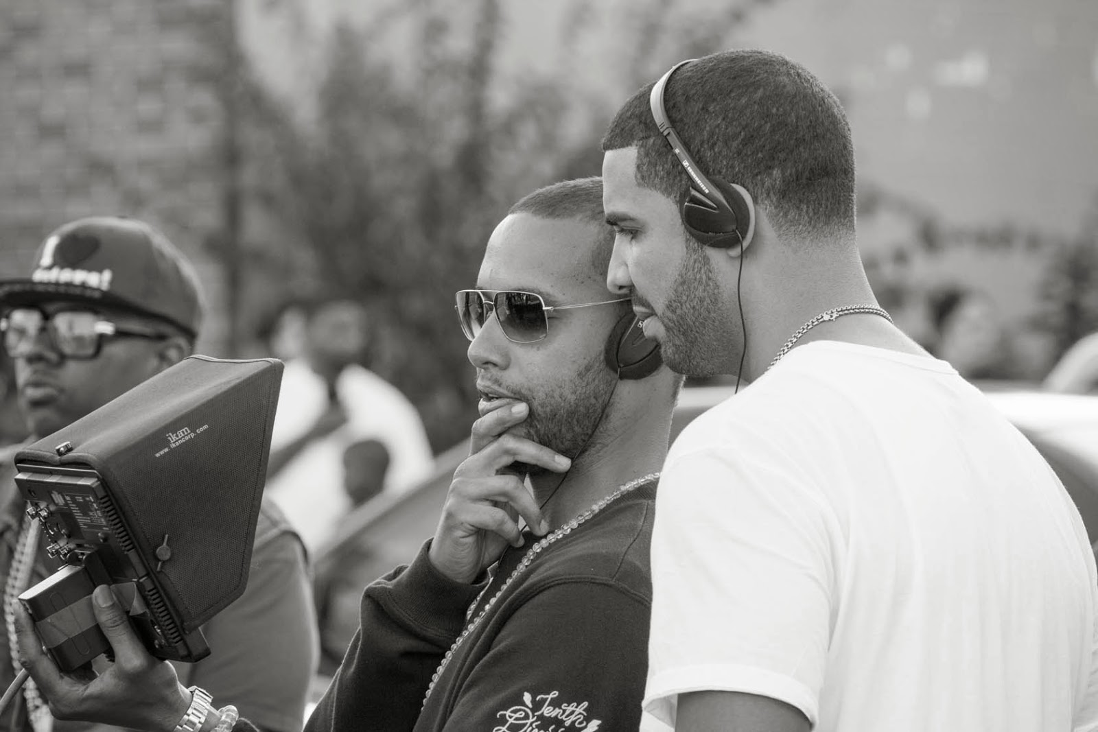 dj sek: Picha, Video Shooting Ya Drake-Worst Behaviour