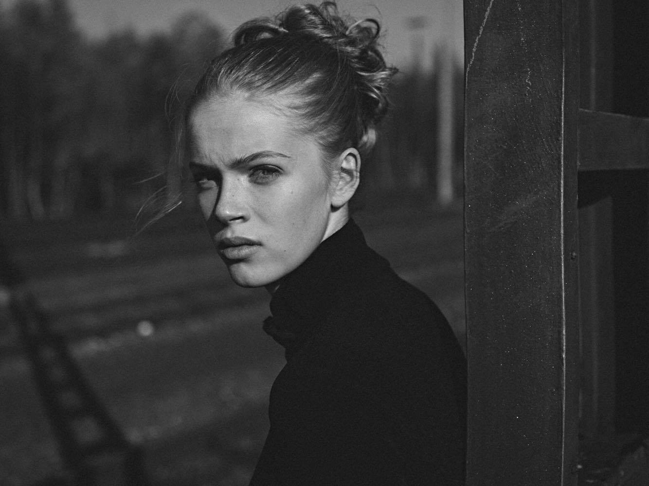 Pamphlet for photo Magazine: Photo © Holger Nitschke _ Model Katharina ...