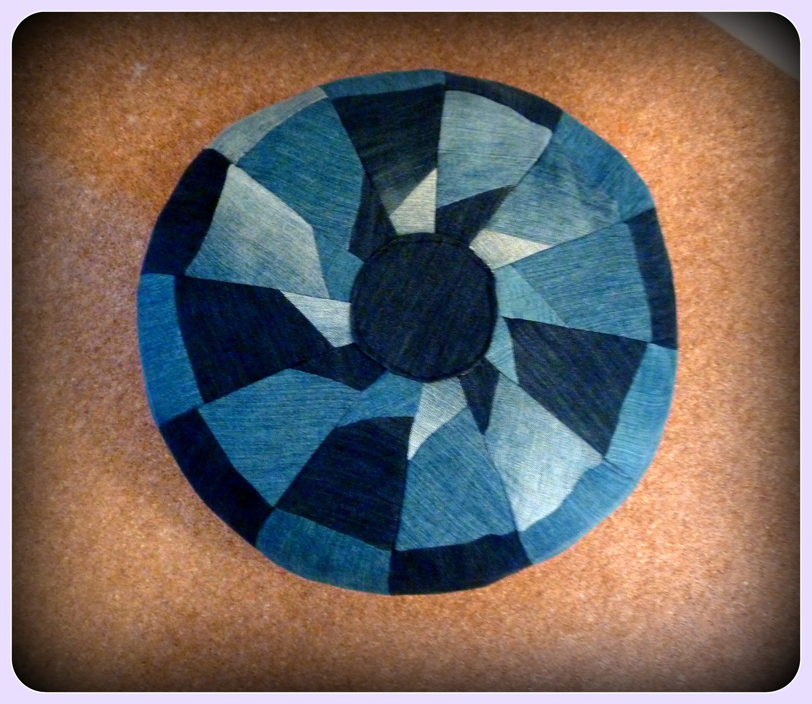 Calli's Crossing: Denim Pouf Tutorial
