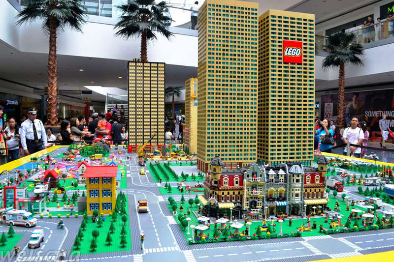 wandering... can't go home: LEGO City Adventure at SM Mall of Asia