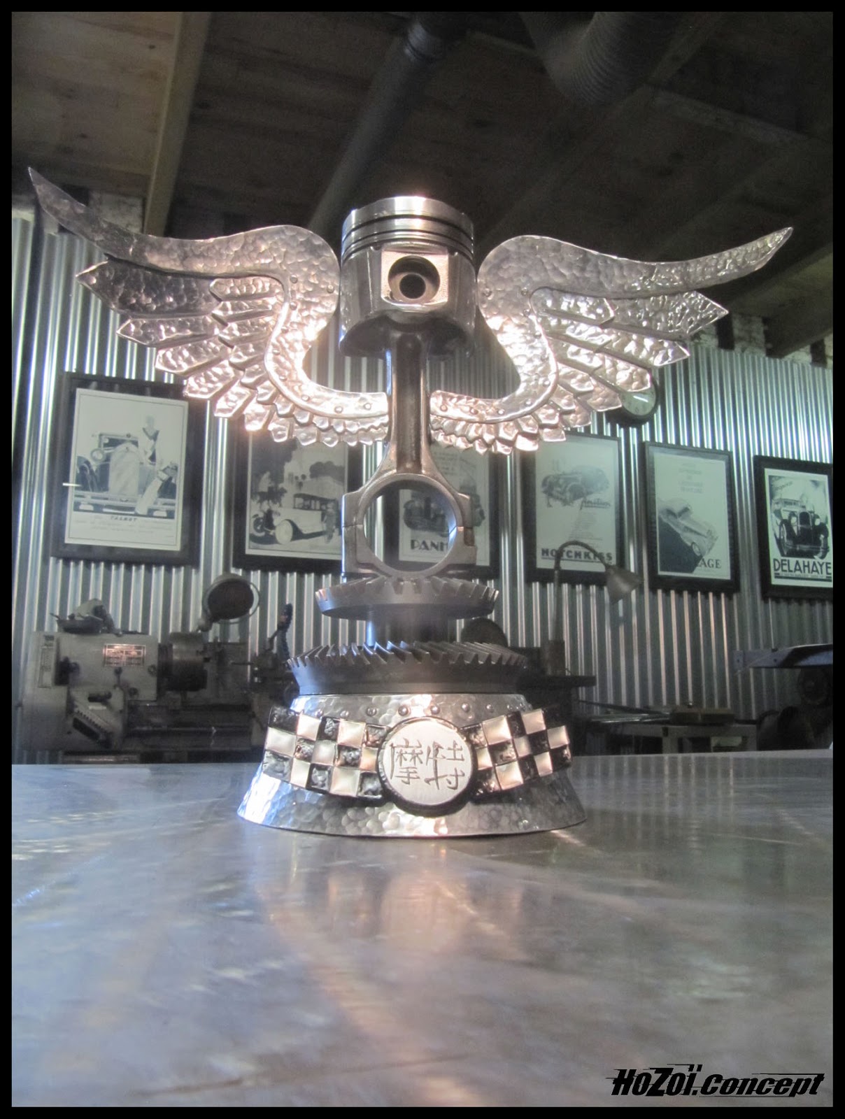 Hozoi Graffiti ,Metal shaping,Design: Piston trophy Motul