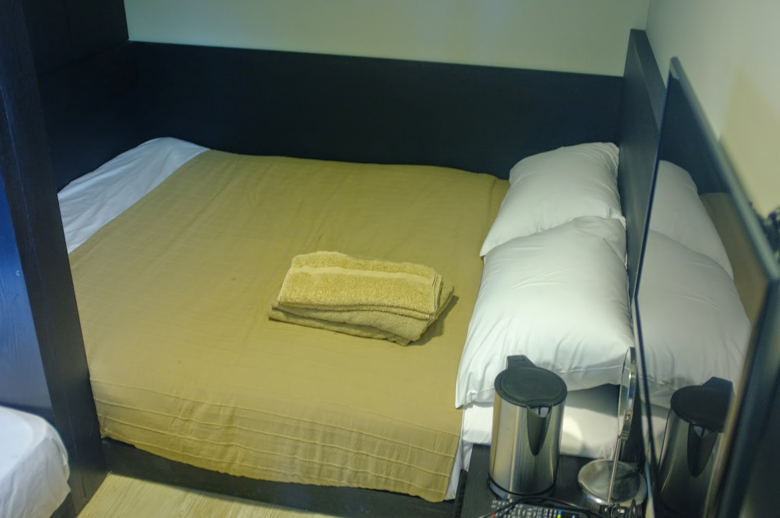 Yan's Family, Frens, Travel, And Food Journal: The Kabin, Container ...