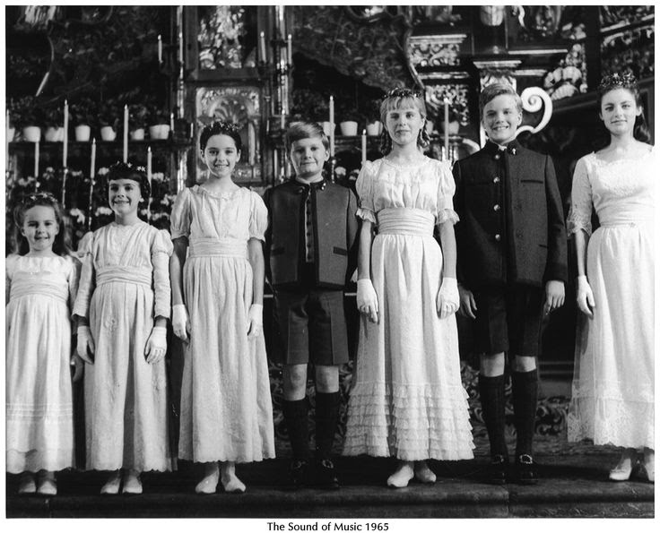 Phyllis Loves Classic Movies The Sound Of Music Costumes