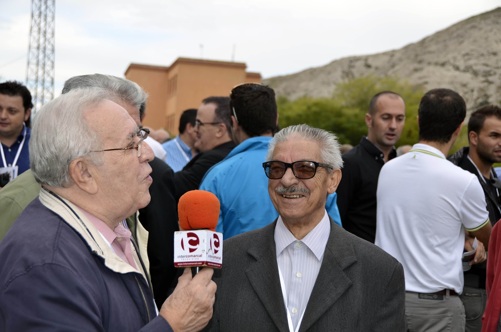 Historia del fútbol en Villena.: DÍA GRANDE PARA EL FÚTBOL DE VILLENA