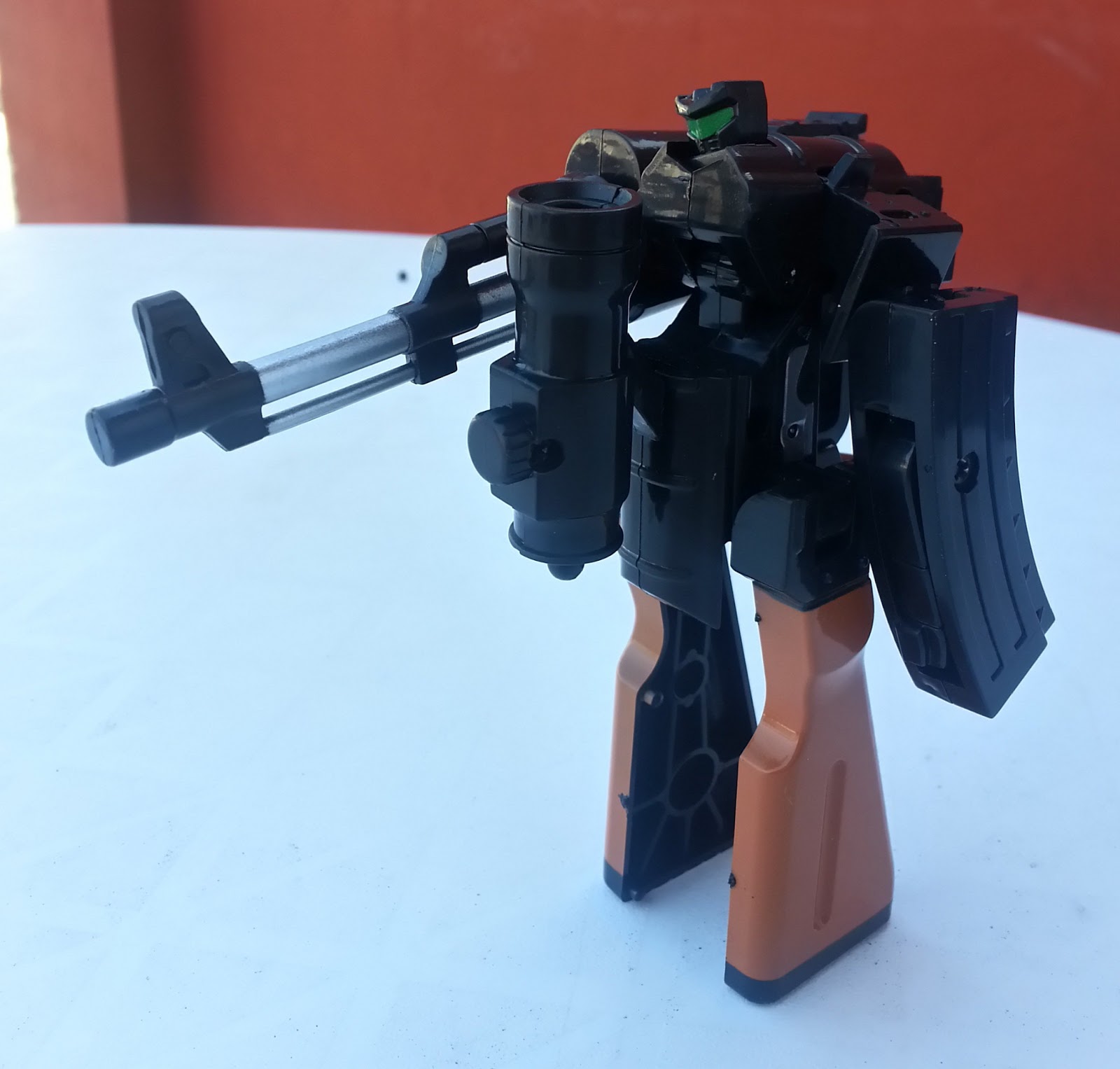 Blog Transformers.com: 948 a 951: Guns Robo!