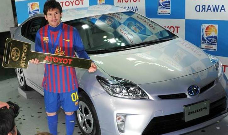 FC BARCELONA: LOS AUTOS DE MESSI